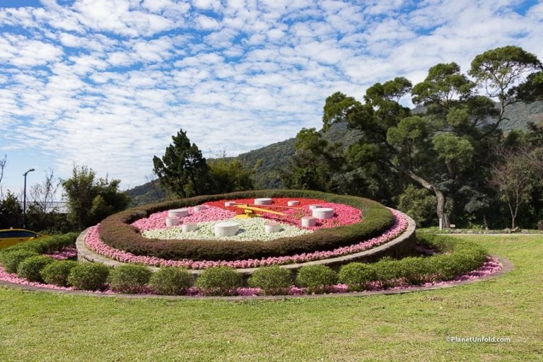 Day trip from Taipei: Yangmingshan and North Coast | Planet Unfold